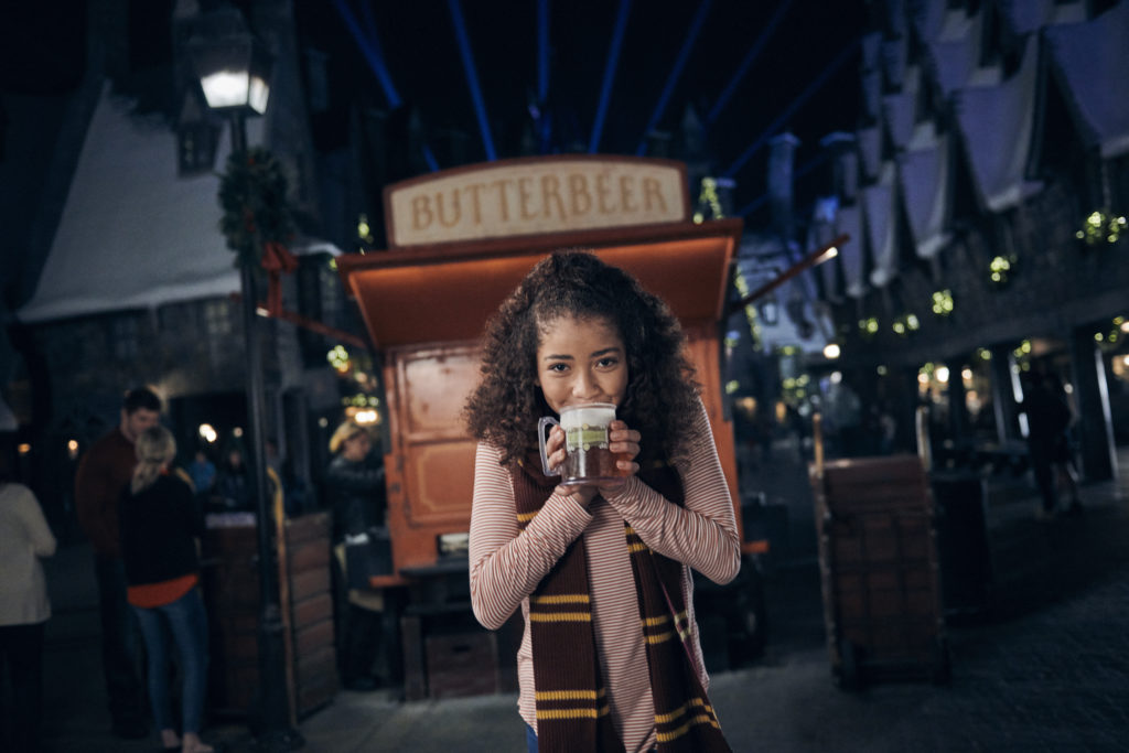 17-29266 HOL17PR Holidays Photo Shoot 111817, Holidays at Universal ...